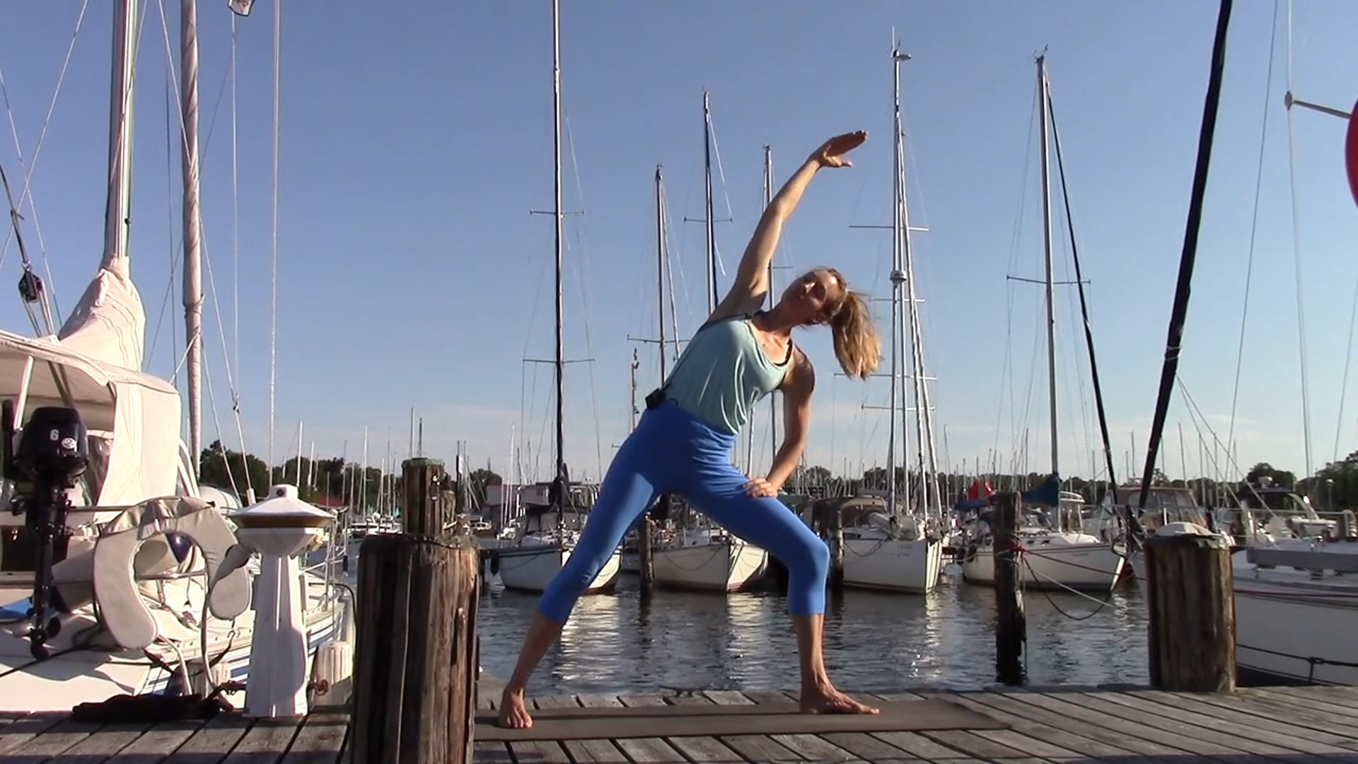 1.+2.+3. trimeszter Álló flow – 25 perc | Jóga Életmód